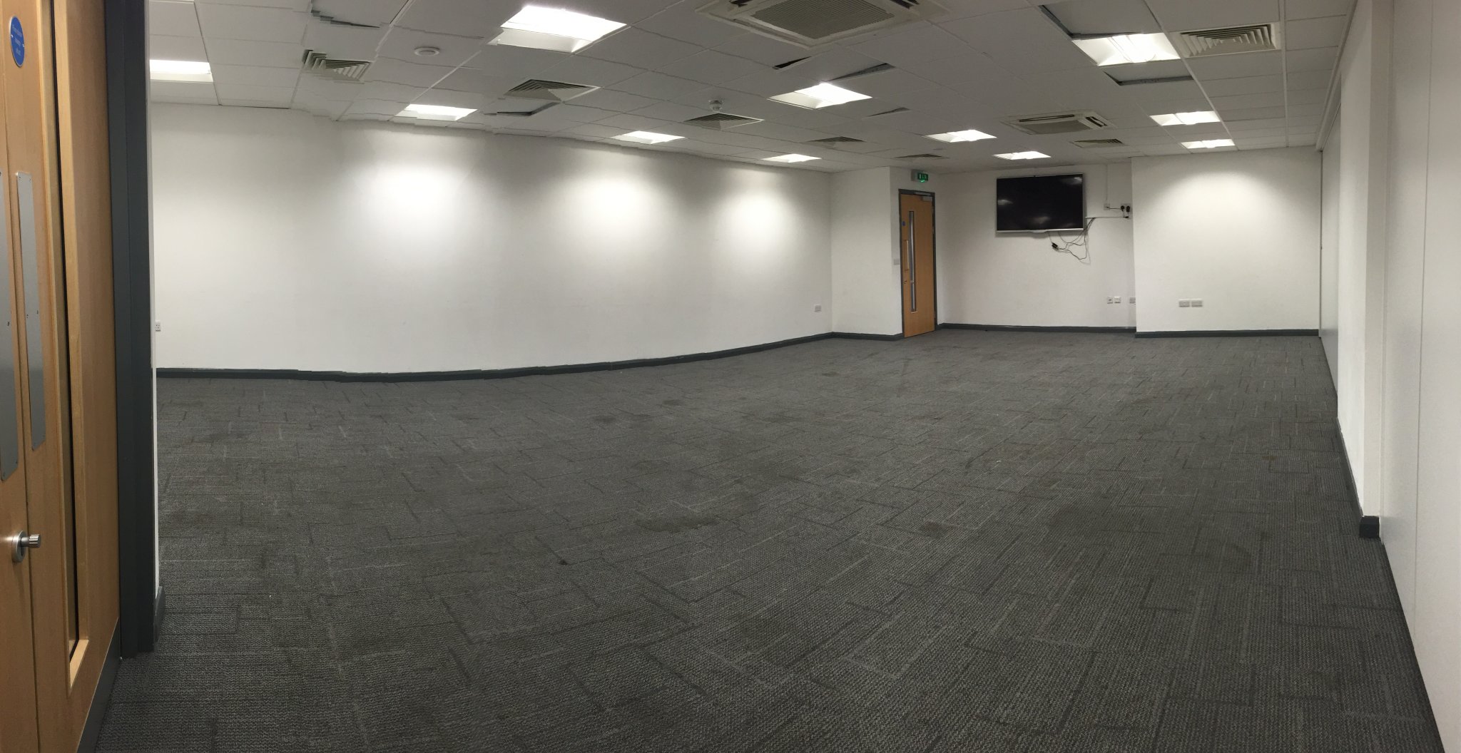 Centre AT7 Rooms - CVLife